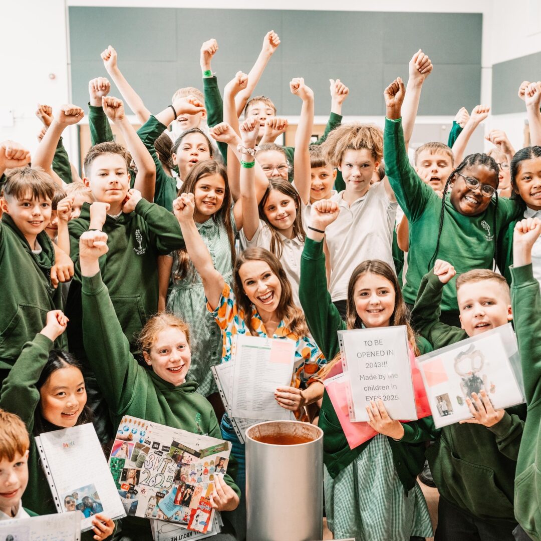 Poplar Farm School children open Time Capsule - CIT Academies